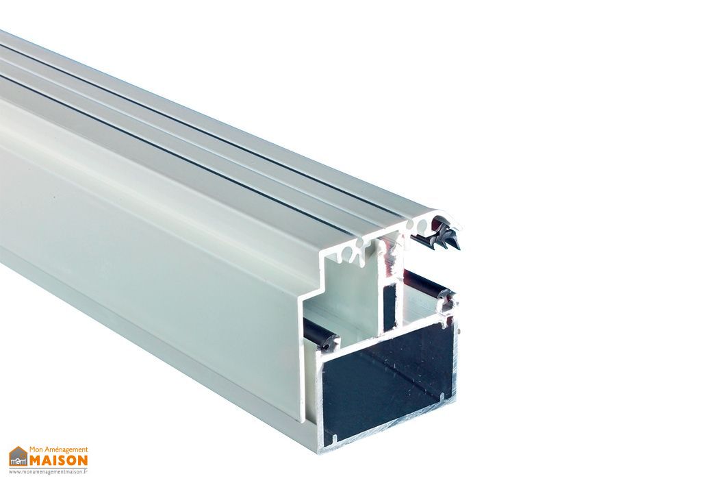 Profilés en alu : profil de jonction, rive, faitière et obturateur de ...